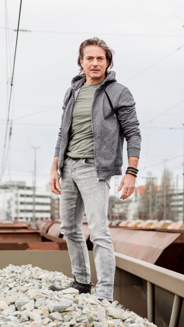 Pascal Breuer – MR Management